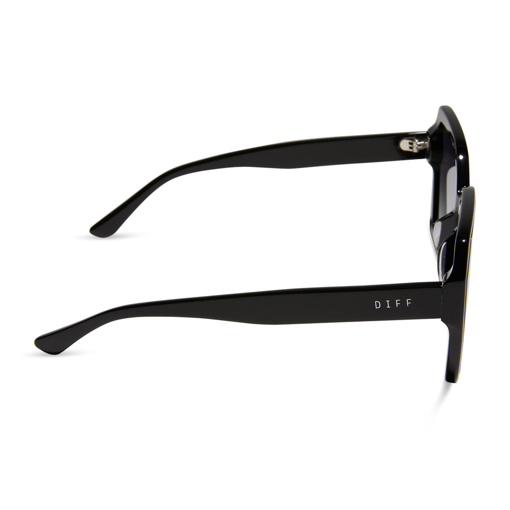 Presley Square Sunglasses Black And Grey Gradient Diff Eyewear